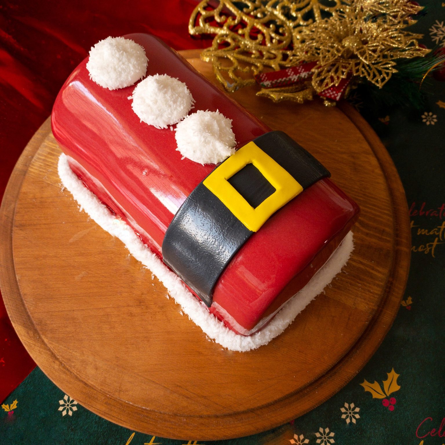 Dark Chocolate Cherry Christmas Mousse Cake - RedManShop